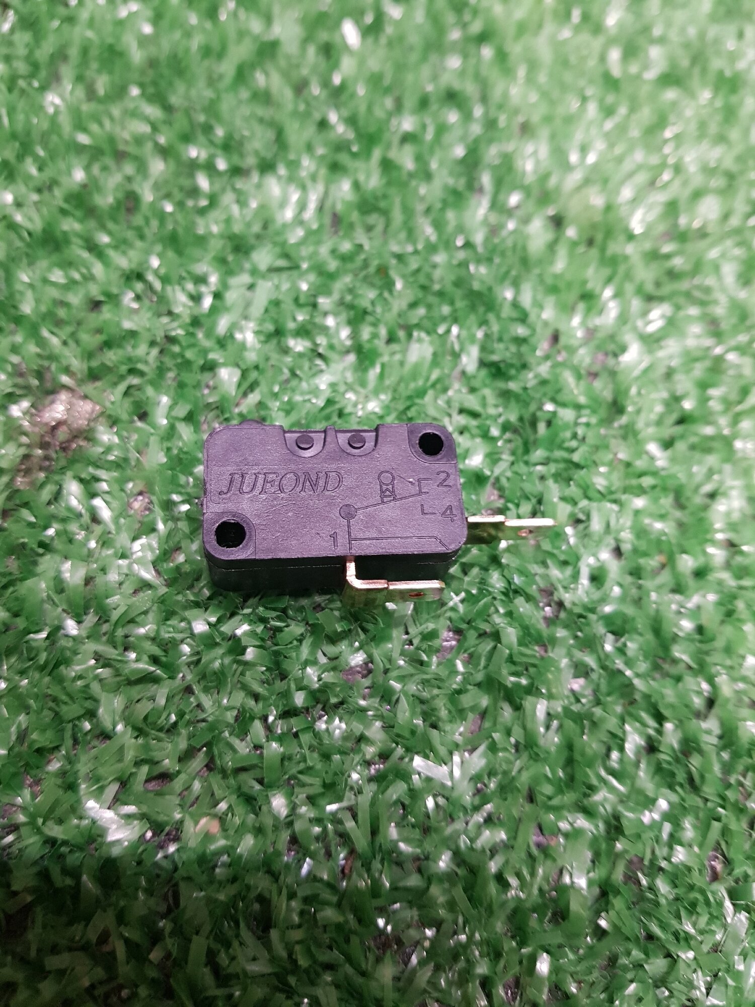 Концевик SW315 для кофеварки Polaris PCM1541E