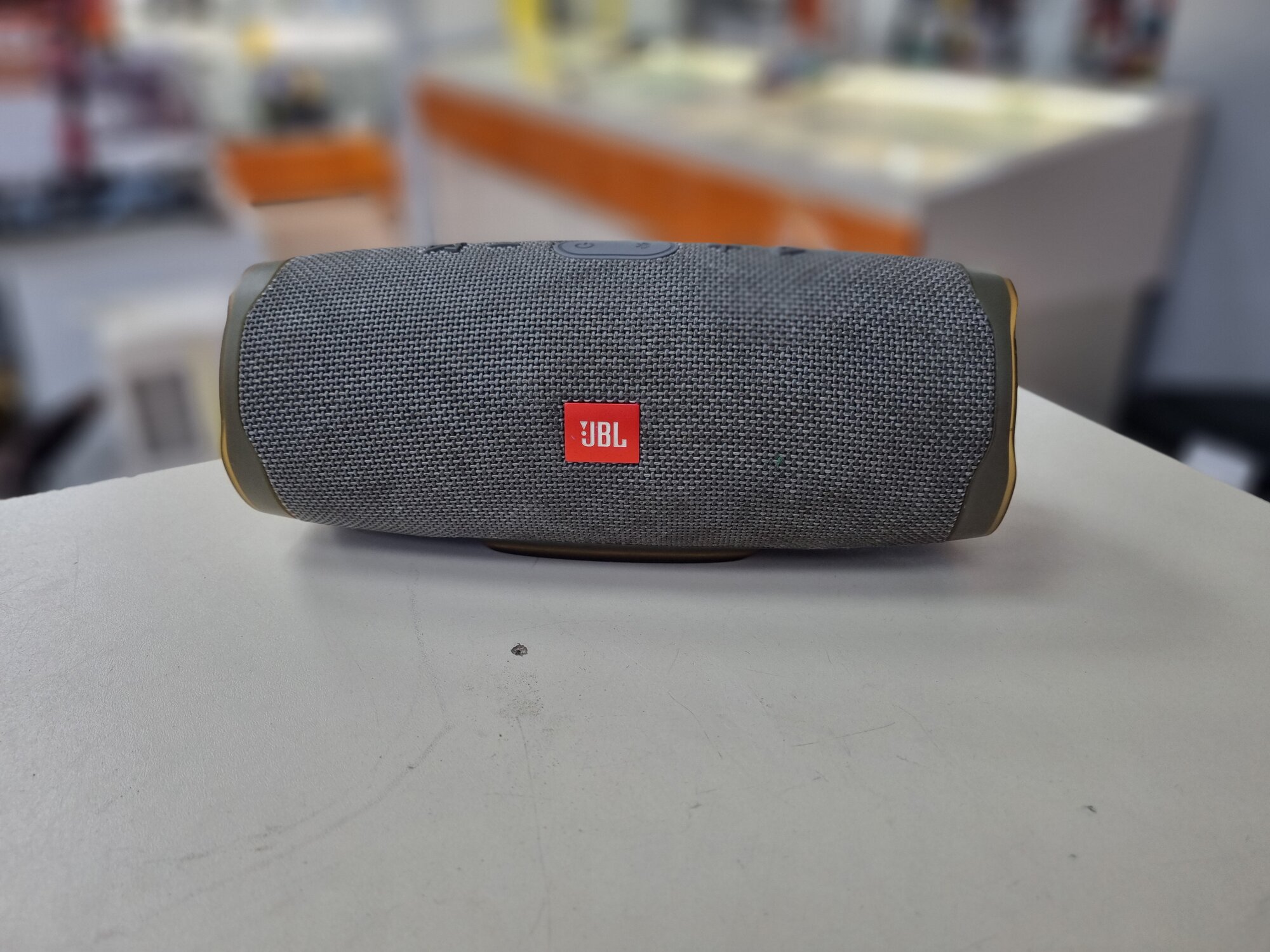 Колонка портативная JBL Charge 4, 30Вт, Bluetooth, время работы до 20 ч, серый Б\У уценка