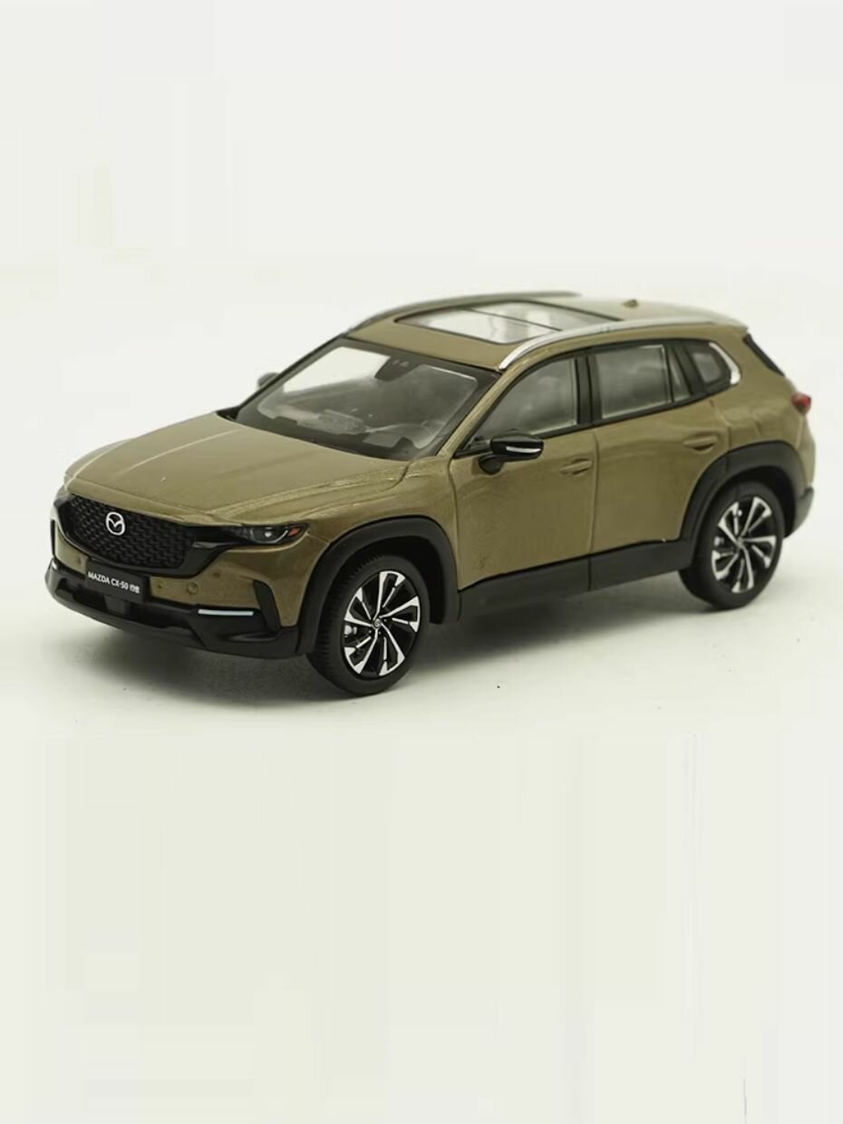 Легкосплавный автомобиль модели 1/43 Changan Mazda CX50