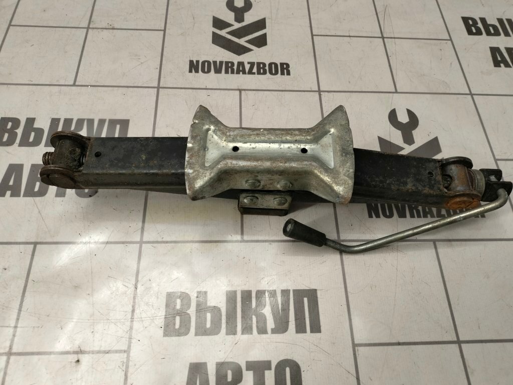 Домкрат VW Golf 2 Jetta 2 83-92