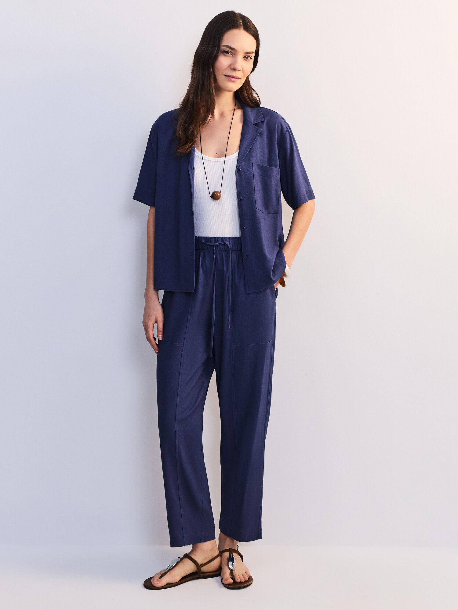 Брюки бананы