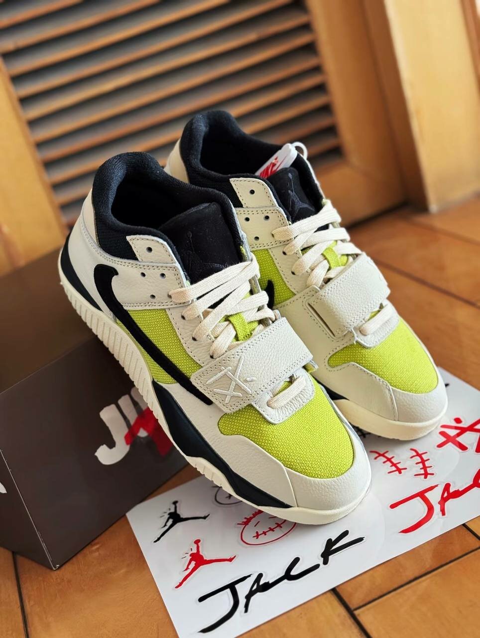 Кроссовки Nike Air Jordan Jumpman Jack TR "Travis Scott - Bright Cactus"