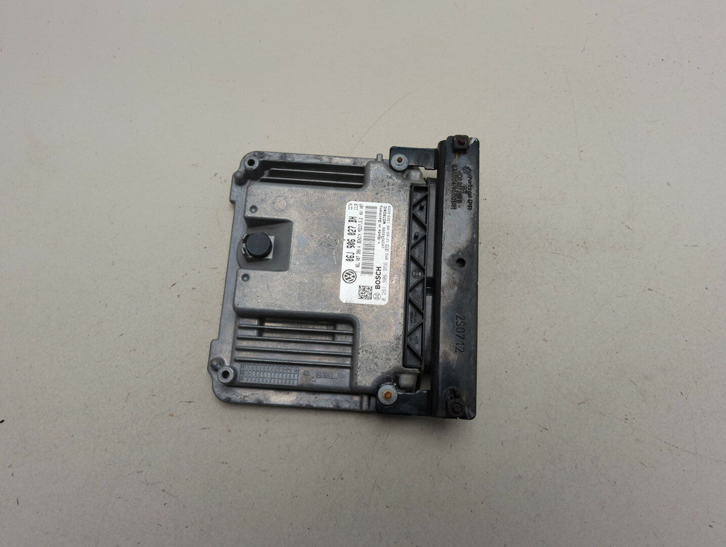 Блок управления двигателем Volkswagen Tiguan Б/У