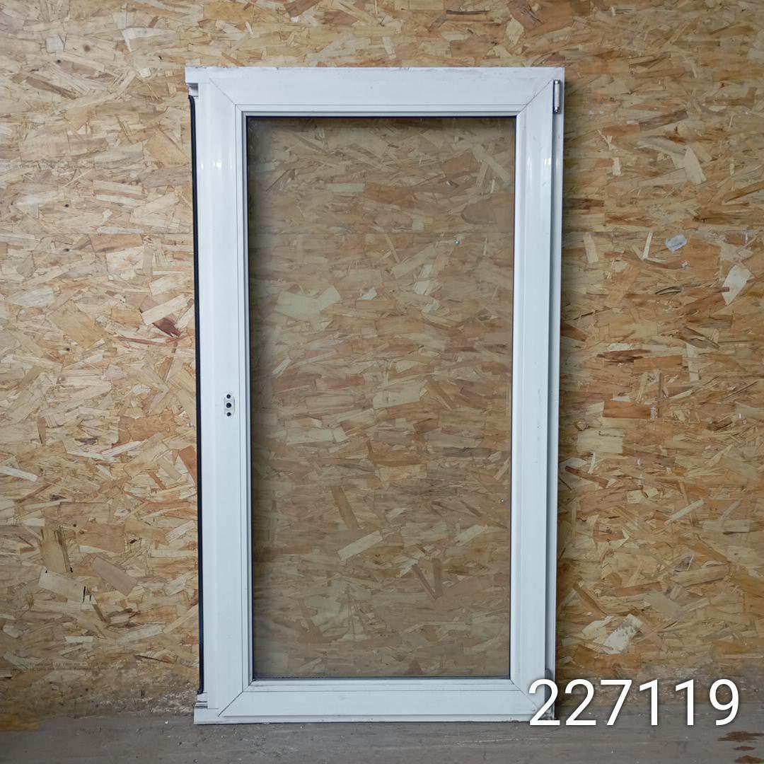 Пластиковые Окна Б/У 1600(в) х 900(ш) Некондиция