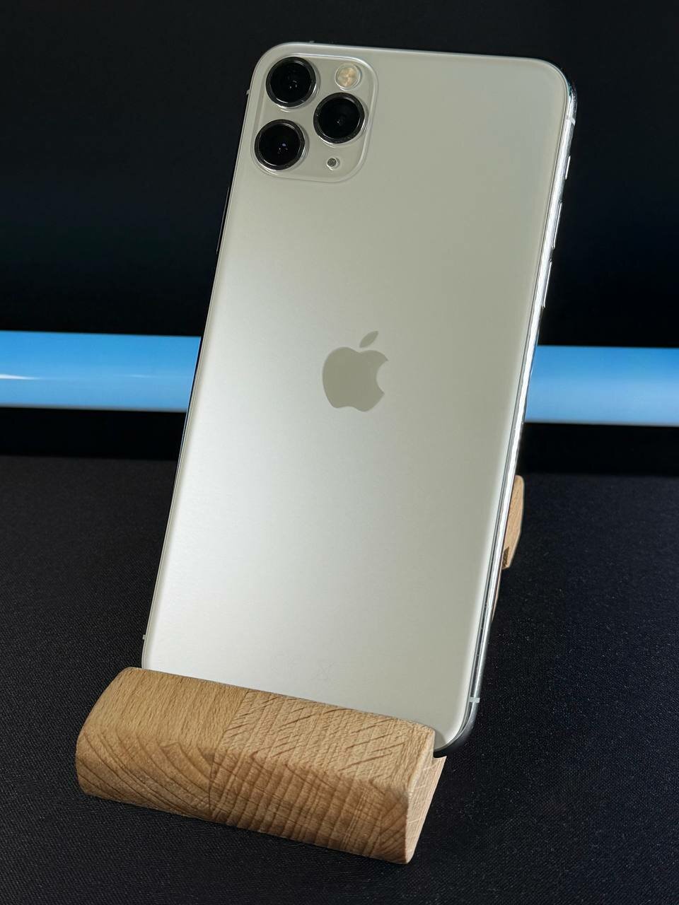 Смартфон Apple iPhone 11 Pro Max, 512gb, Silver, RU, nano SIM + eSIM