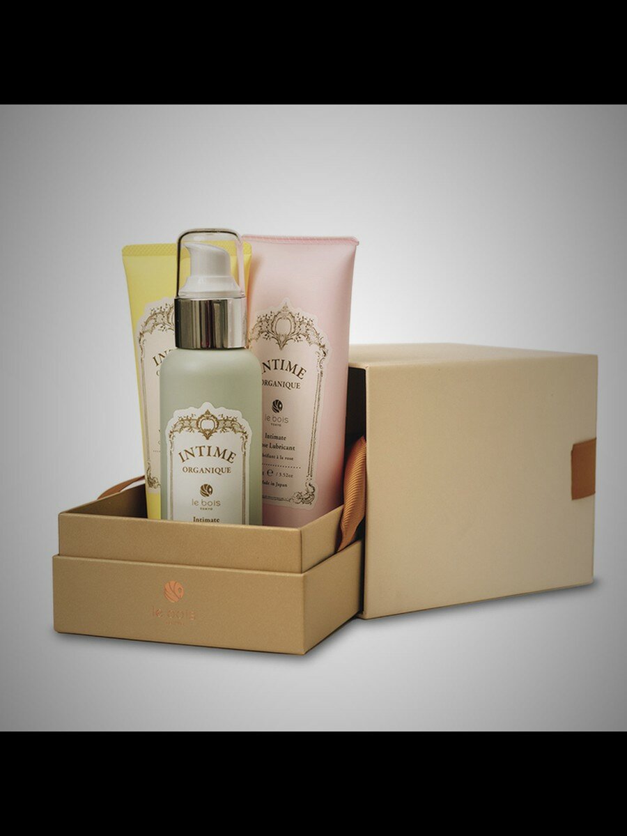 INTIME ORGANIQUE Gift Set, Подарочный Набор (Деликатный гель, Осветляющий крем, Увлажняющий гель)