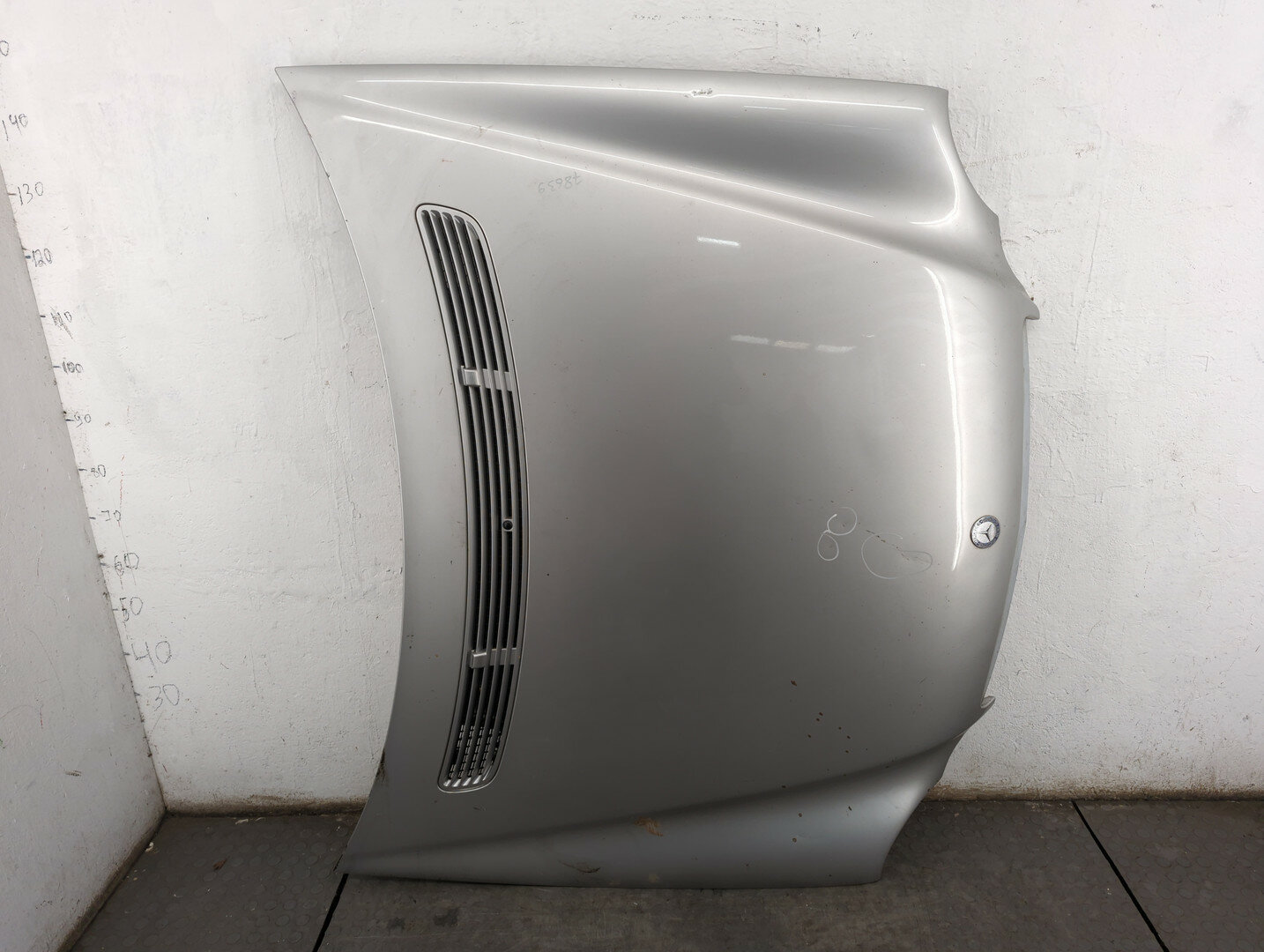 Капот Mercedes C W203 Б/У