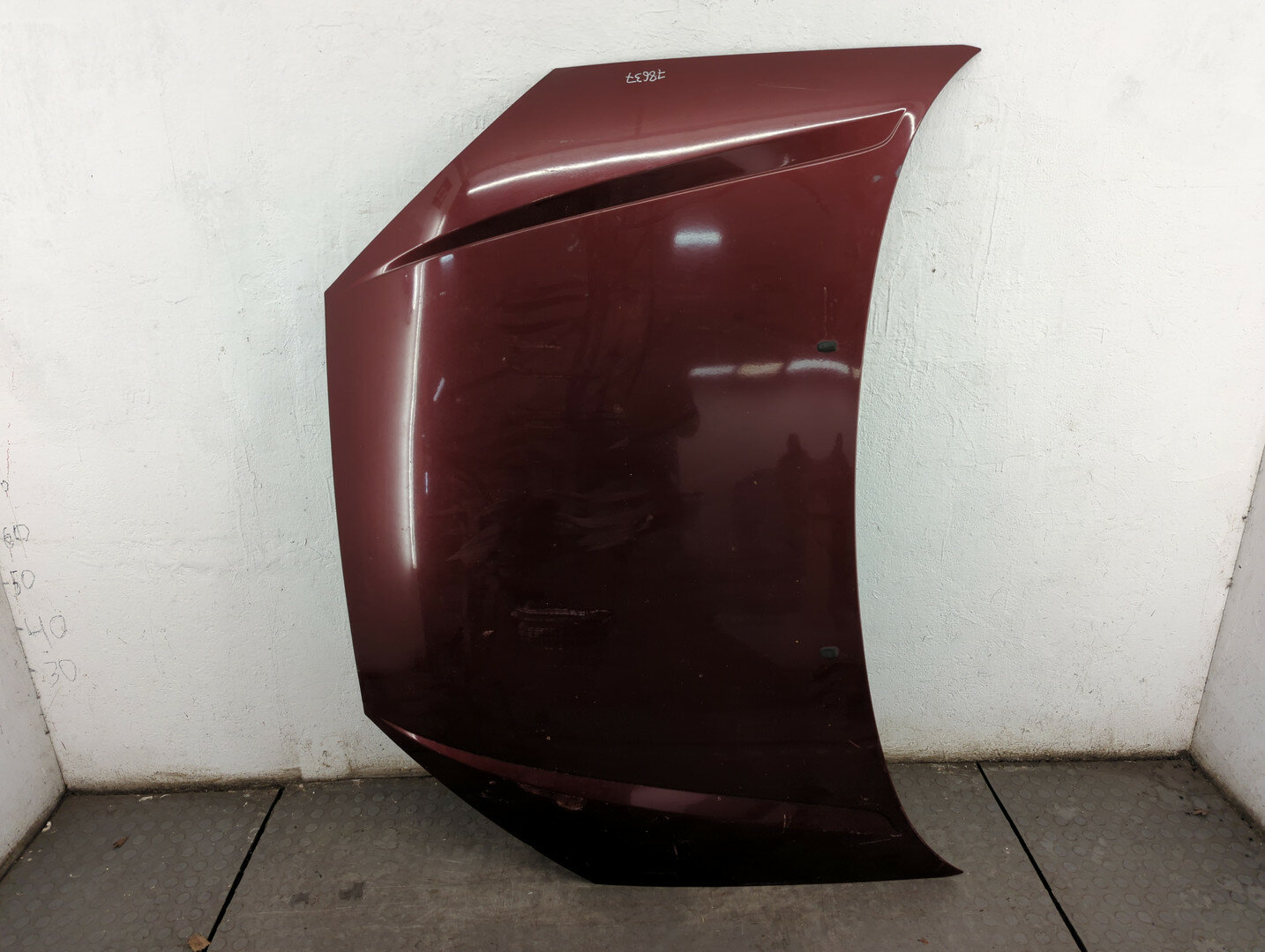 Капот Ford Focus 1 Б/У