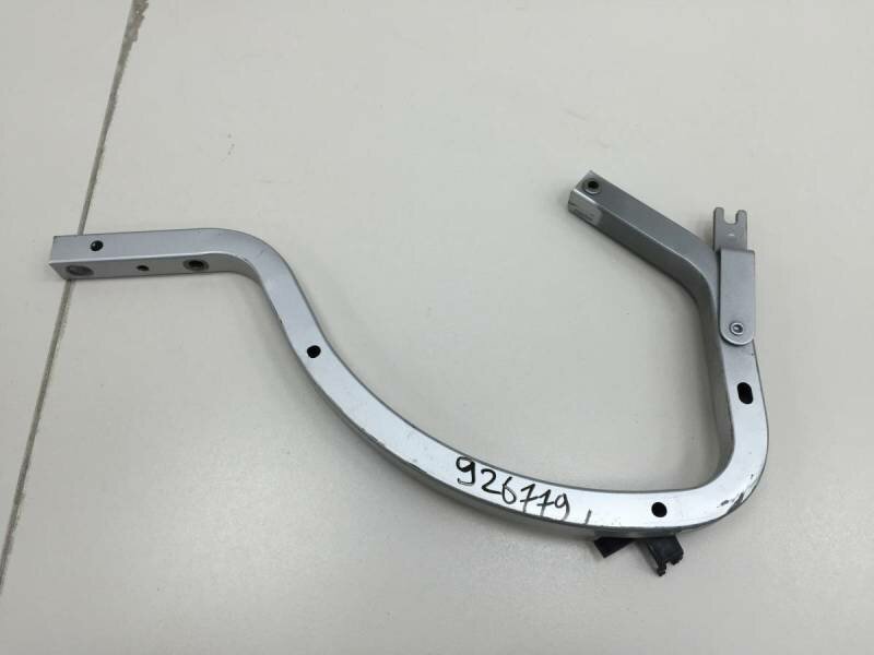 Петля крышки багажника Toyota Corolla E150 2006-2013 кат.номер: 6450312170