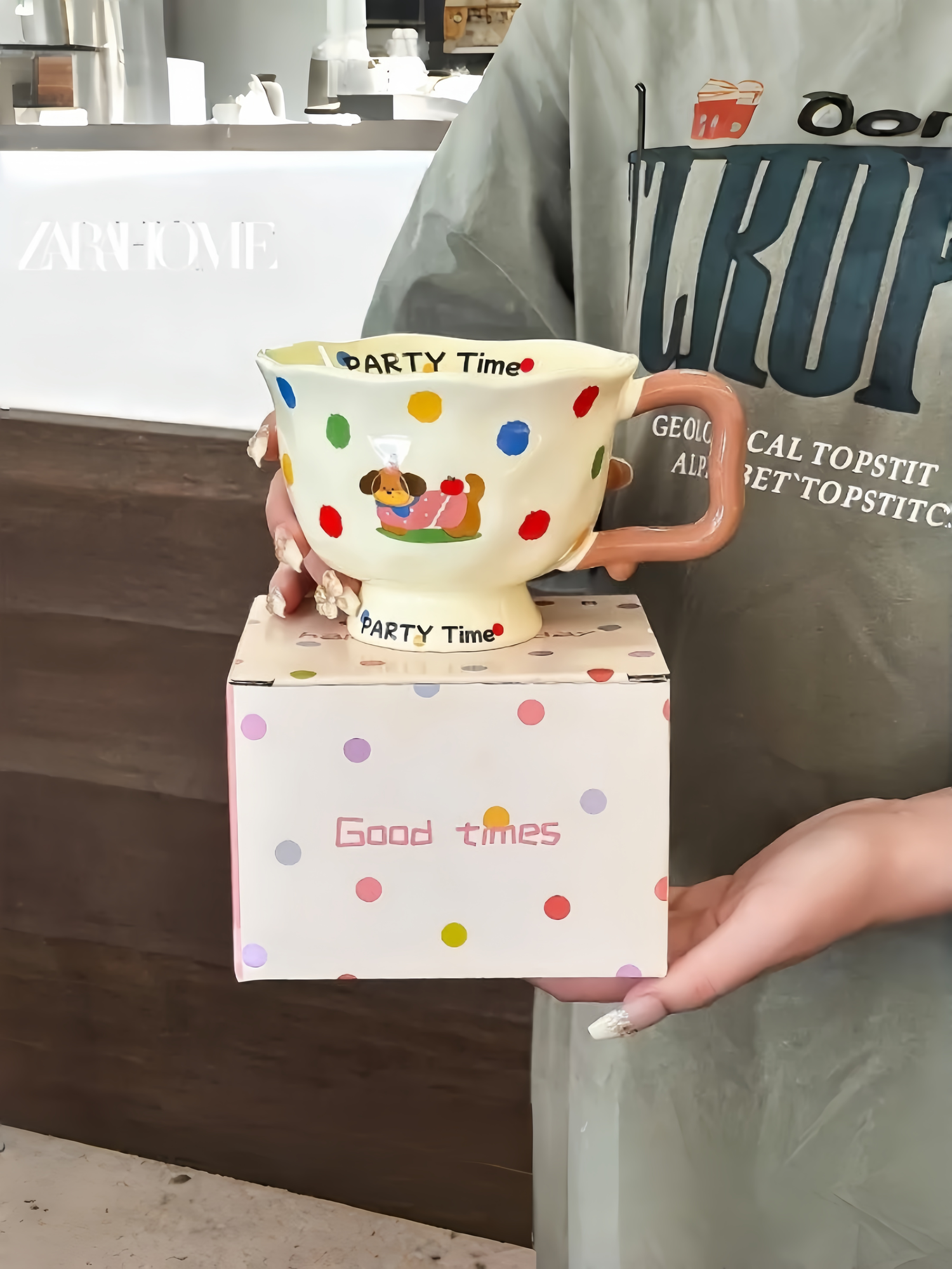 Кружка ZARA HOME, керамика, ручная роспись, 370мл, мытье в посудомойке