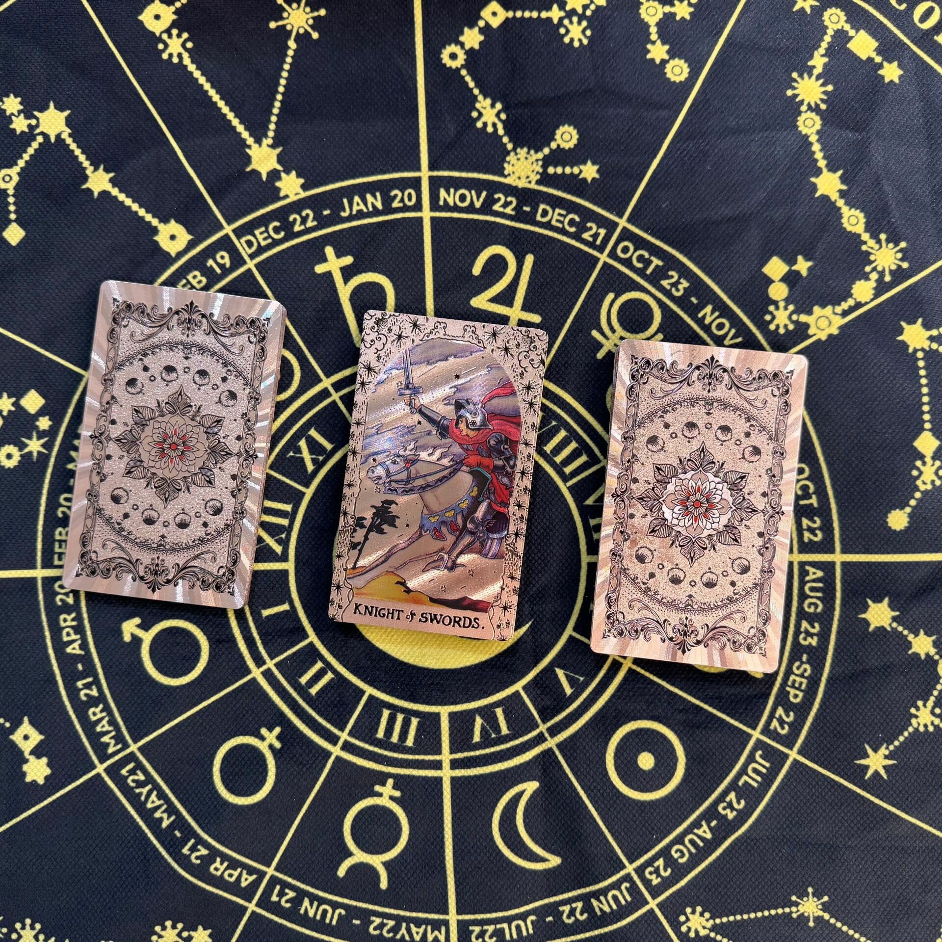 Лазерные звездные карты таро для начинающих, полный набор карт, материал PET, новые карты таро с золотым фолом