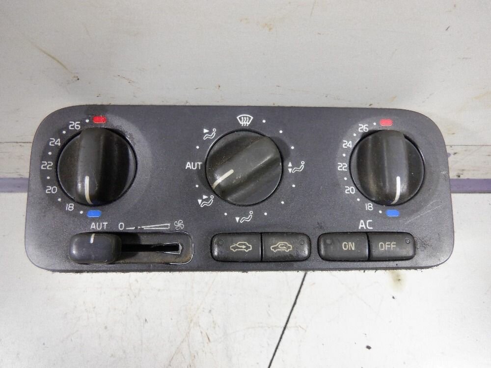Блок управления отопителем Volvo V70 9171594
