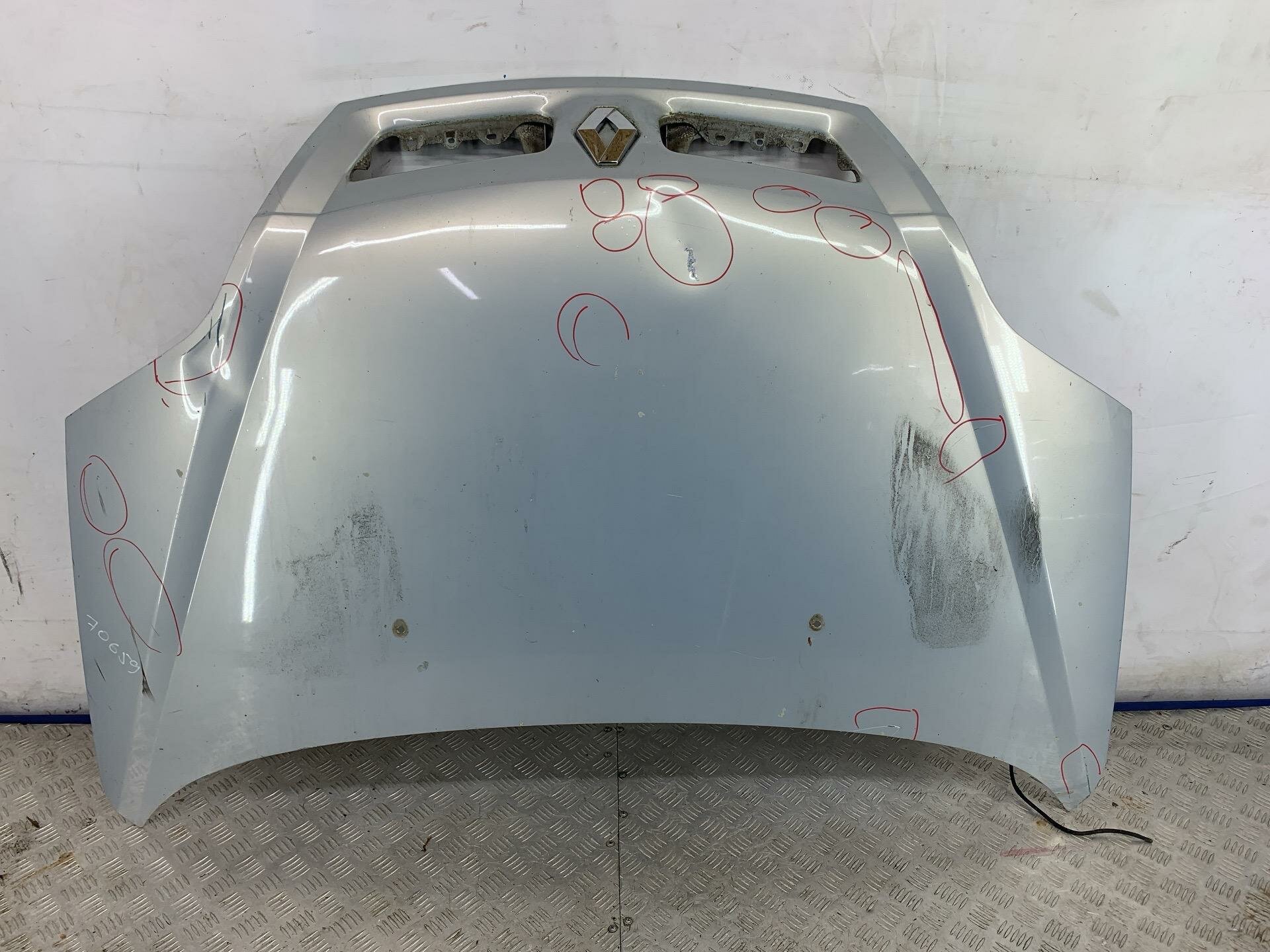 Капот Renault Scenic рест. (1999 - 2003)