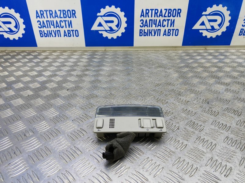 Б/У Плафон салонный Skoda Rapid / Шкода Рапид 1.6 CWV 90 Л.С 2016