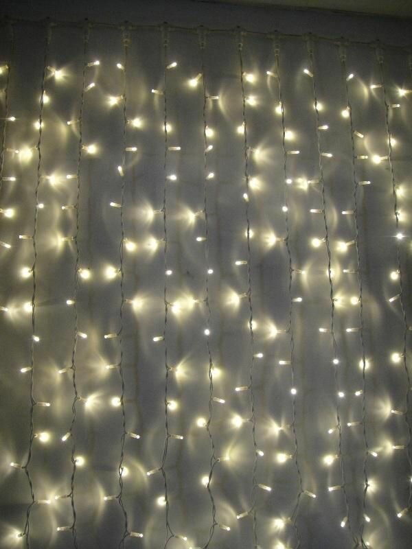Гирлянда светодиодная Космос Бахрома, 1.8х0.5 м, 48 LED, схема нитей 1, 2, 3, 5, 3, 2, теплый белый, IP20, соединяемая до 3 шт, 220 В