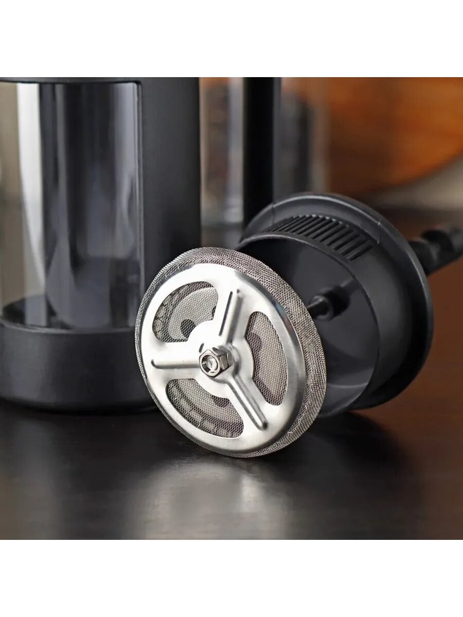 Элегантный заварочный френч-пресс для напитков