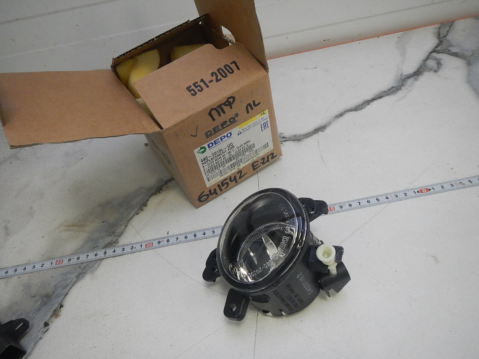 Б/У Фара противотуманная левая, Mercedes-Benz (Мерседес)-MERCEDES (W212) E-KLASSE (09-) MERCEDES (W212) E-KLASSE (09-) De...