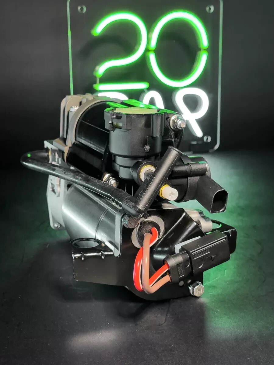 Компрессор пневмоподвески Mercedes S W220