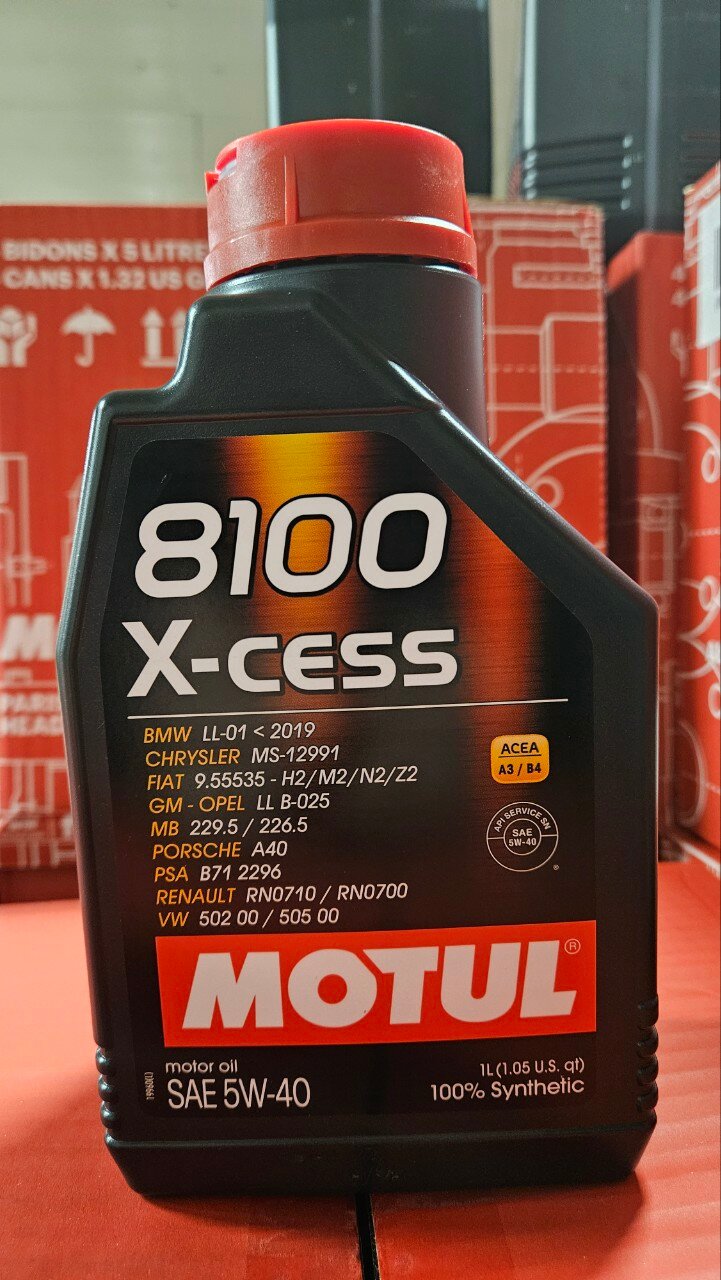 Моторное масло синтетическое MOTUL 8100 X-cess 5W-40, 1 литр