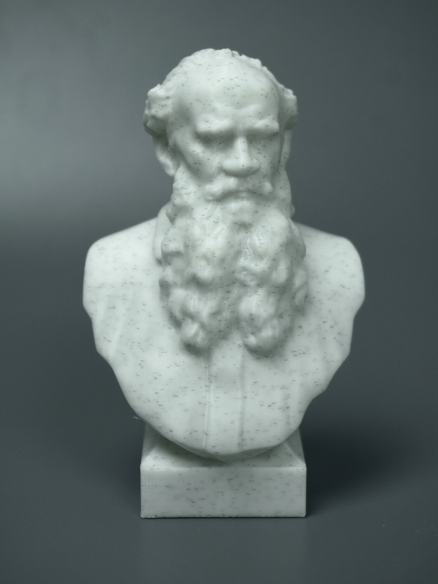 Статуэтка, Бюст Лев Николаевич Толстой. Высота 100мм