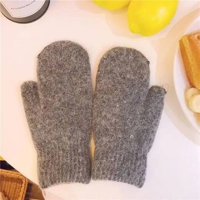 Варежки для женщин