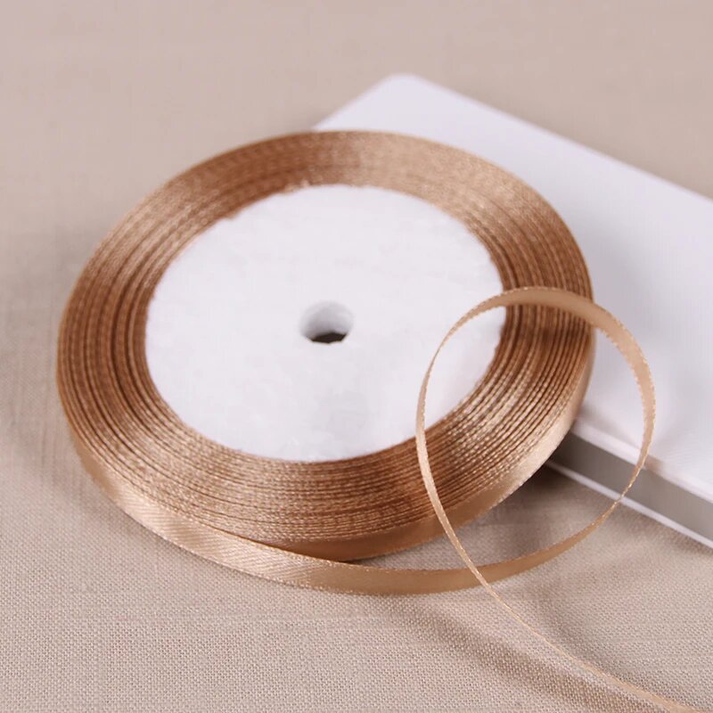 Атласная лента Light Brown 6 мм, 25 ярдов