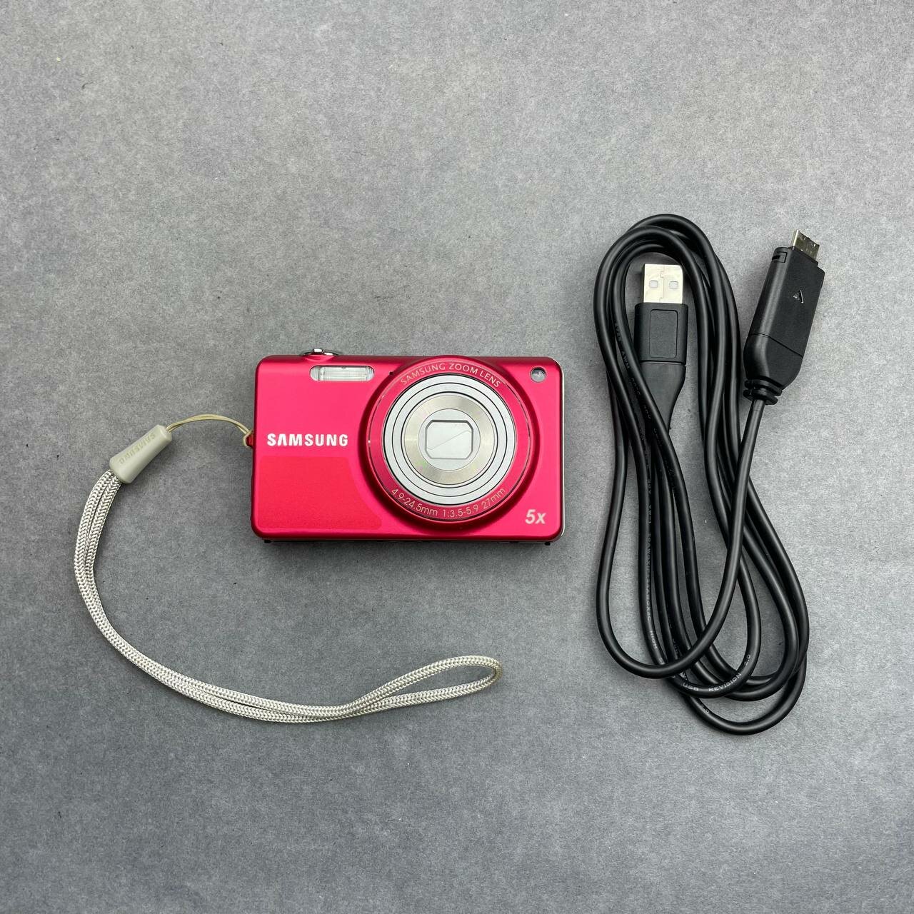 Цифровой компактный фотоаппарат Samsung ST65, 14.2 МП, красный