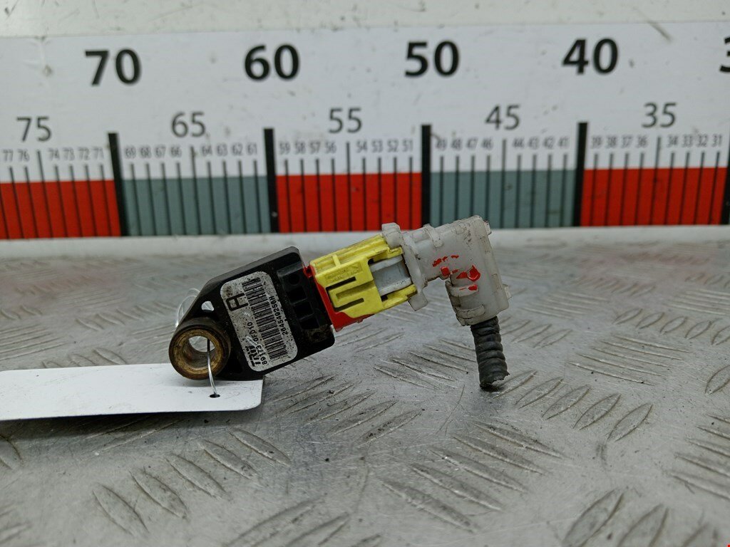 Датчик удара Toyota Corolla Verso 2 891730F011 арт. 2228300