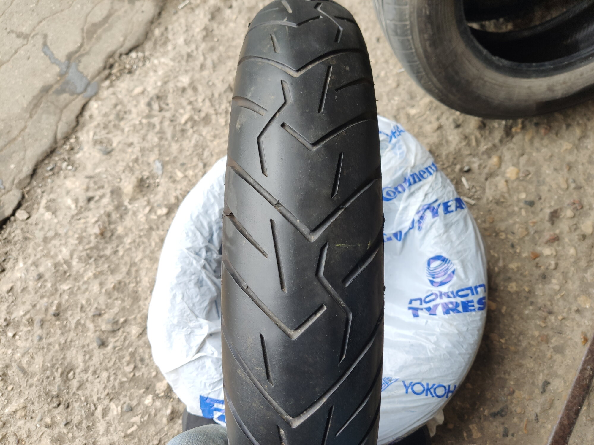 Мотошина БУ для мотоцикла Pirelli Scorpion Trial 2 120 / 70 R19 0021987