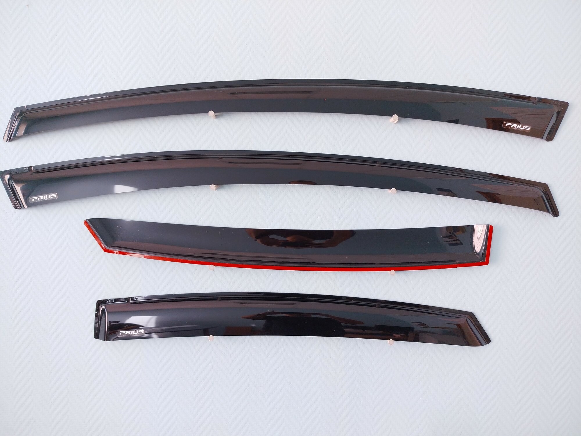 Дефлекторы окон Toyota Prius XV30 с 2009 по 2015, к-т 4 шт, скотч 3M