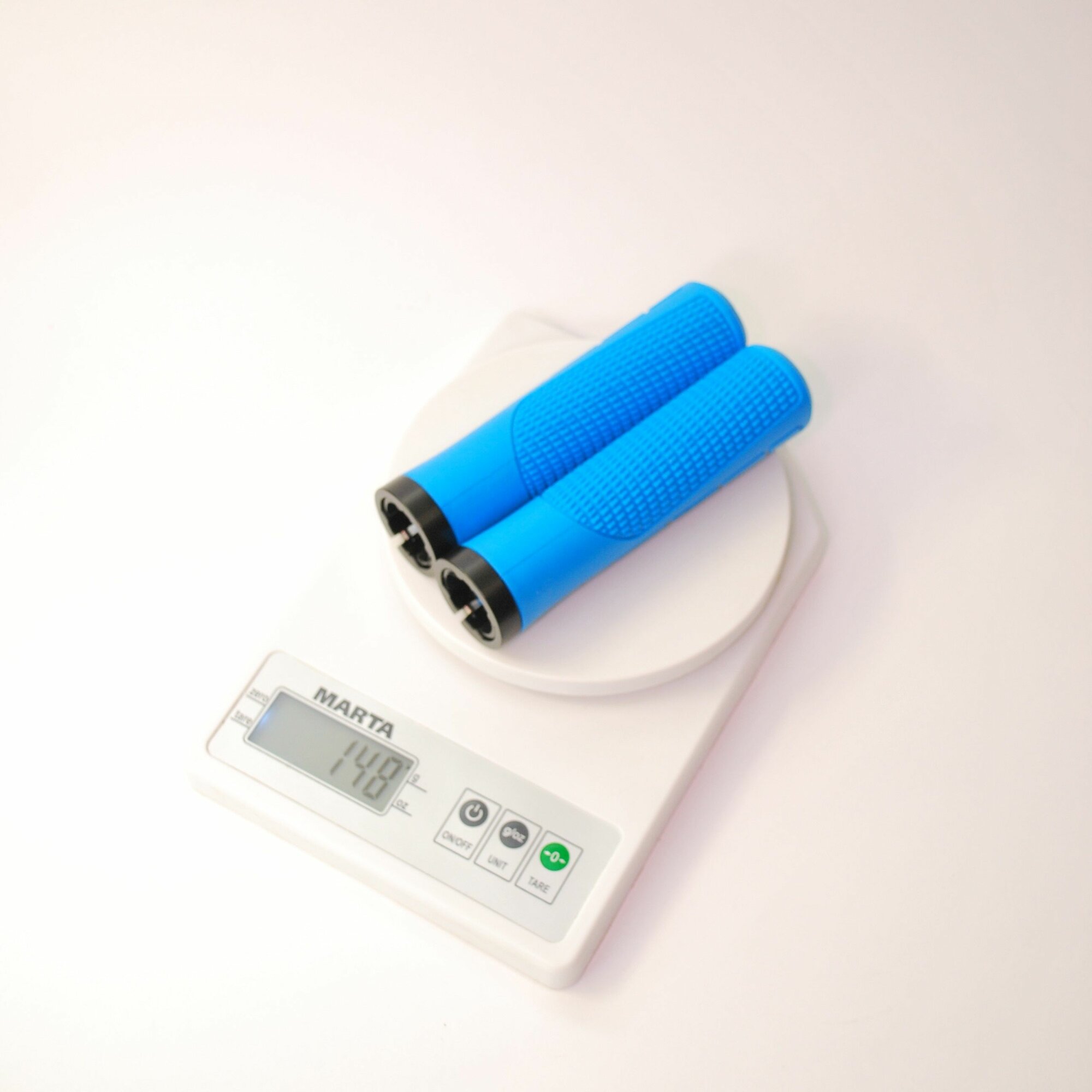 Ручки для руля, грипсы MTB GENOME Lapki (синий)