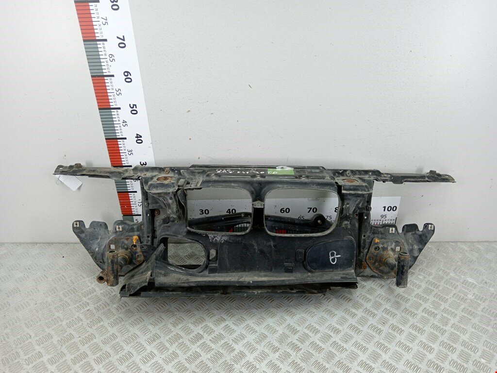 Панель передняя (передняя монтажная панель рамка передняя телевизор) BMW 5-Series (E39) 51718159610 арт. 2225624