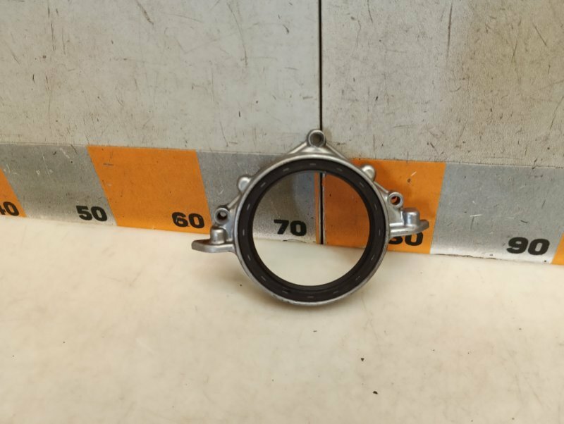 Б/У 3.5 6G74 Крышка двигателя Mitsubishi Pajero, Montero 1993 2, V43W, V20 Задн. 411970 MITSUBISHI арт. 1052B586