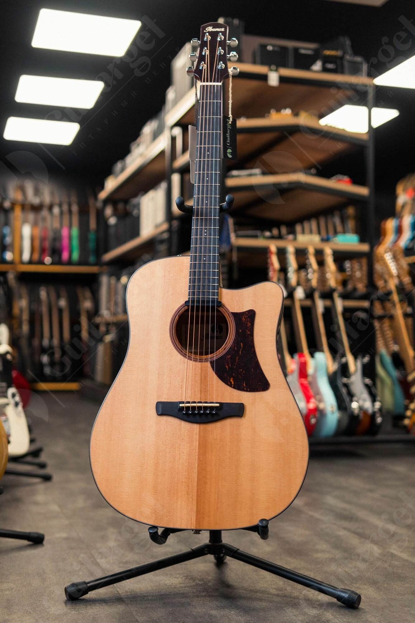 Электроакустическая гитара Ibanez AAD170CE LGS