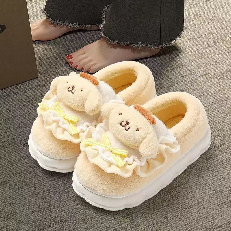 Плюшевые тапочки Sanrio Hello Kitty Cinnamon Curly, размер 38-39