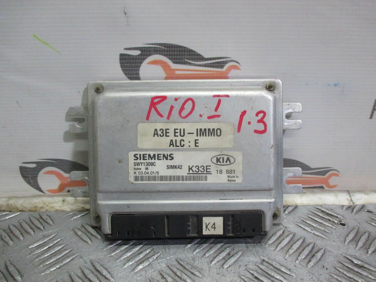 Блок управления двигателем Kia RIO 1.3 A3E 5WY1309E K33E18881