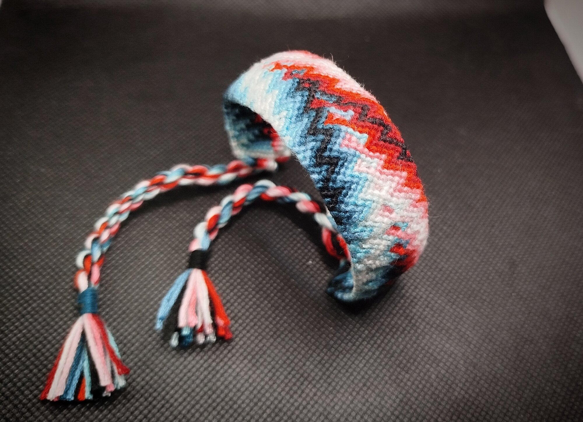 Моносерьга