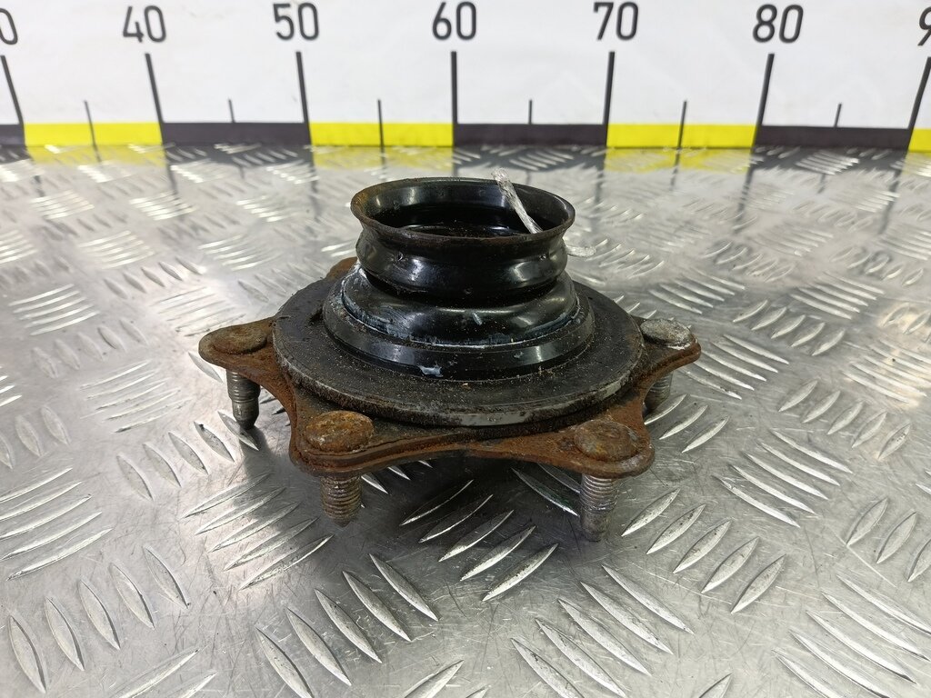 Опора переднего амортизатора Б/У для HONDA CR-V III (2006—2009) 51920SWAA01