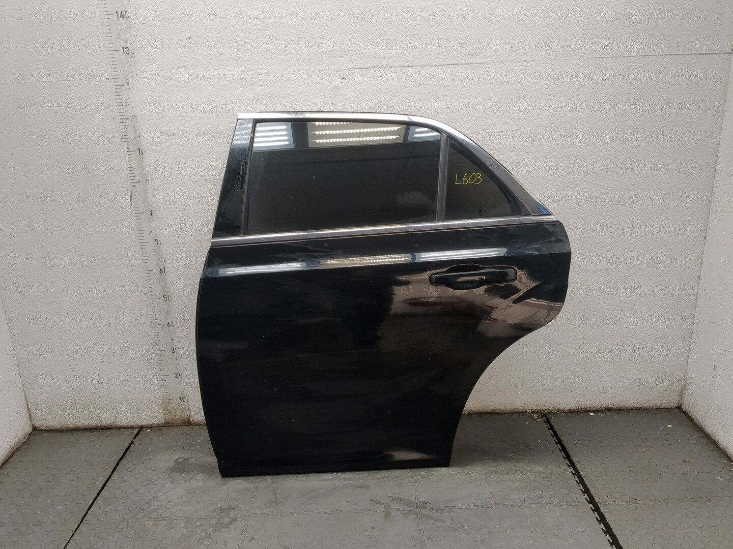 Дверь боковая (легковая) левая задняя Chrysler 300C Б/У