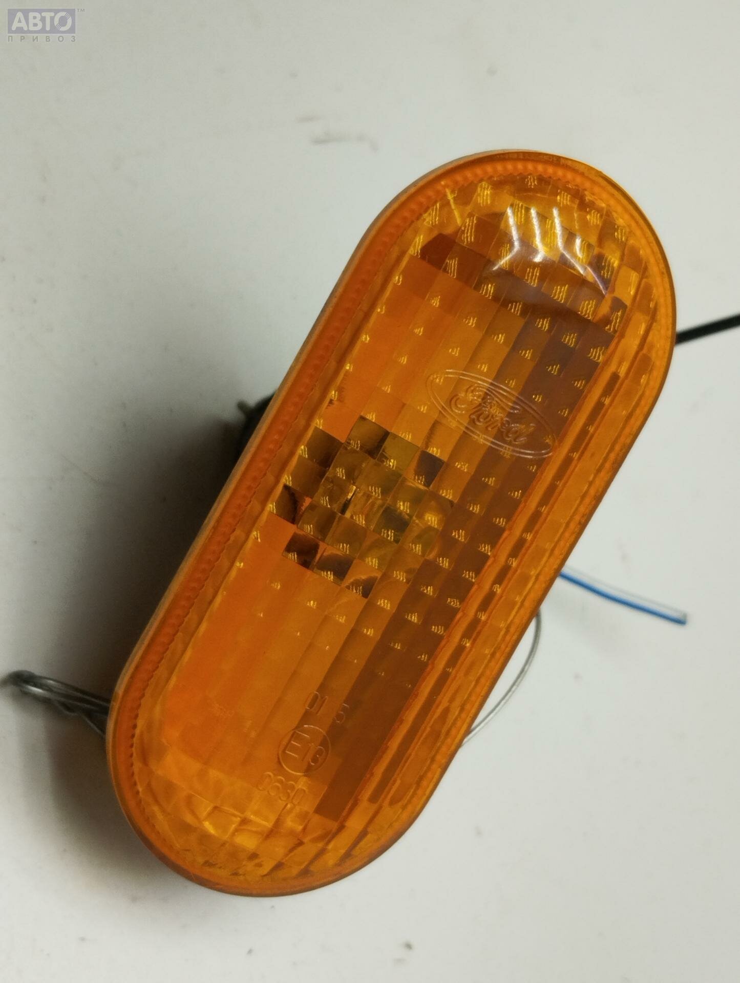 Повторитель поворота правый Ford Fusion