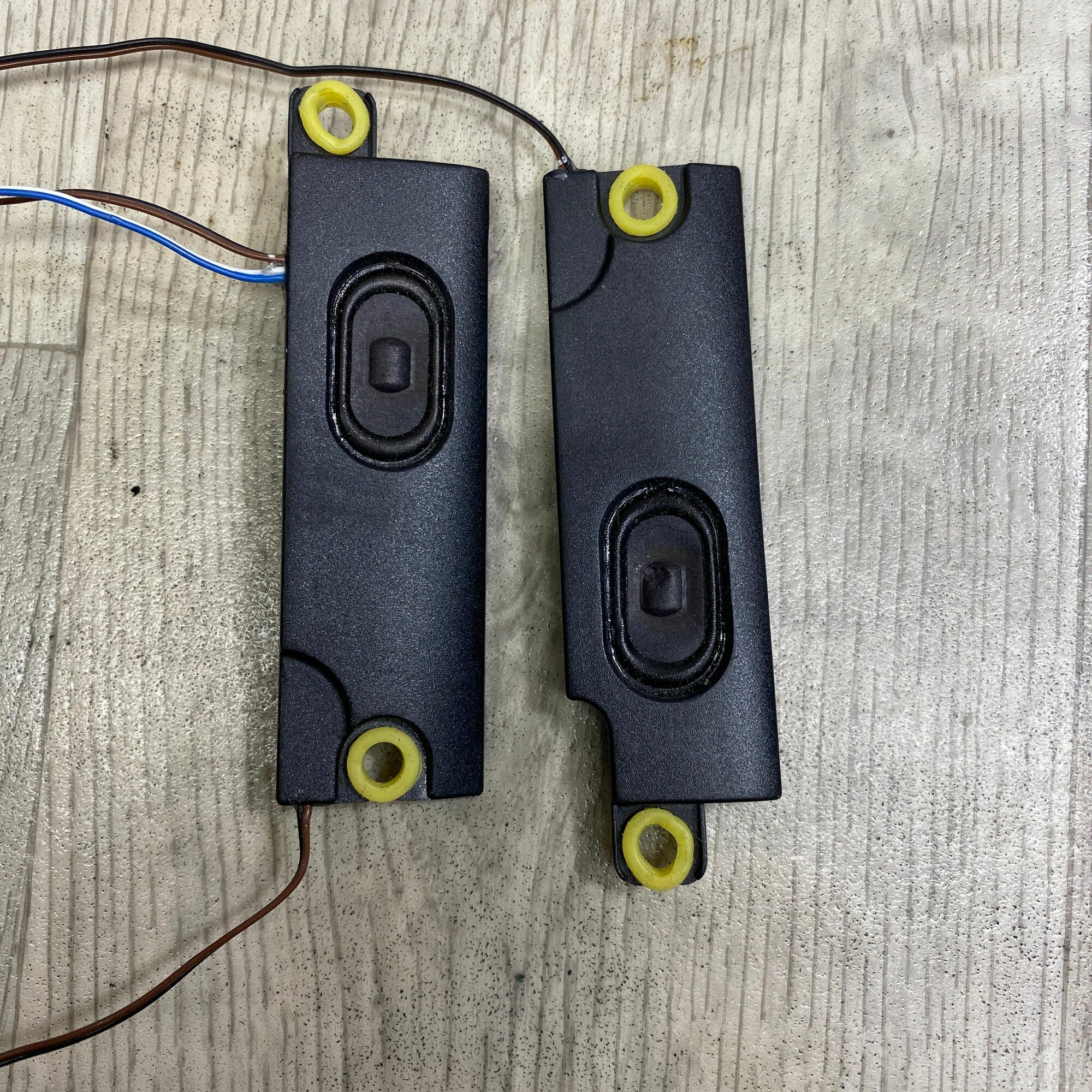 Динамики Acer Aspire ES1-511