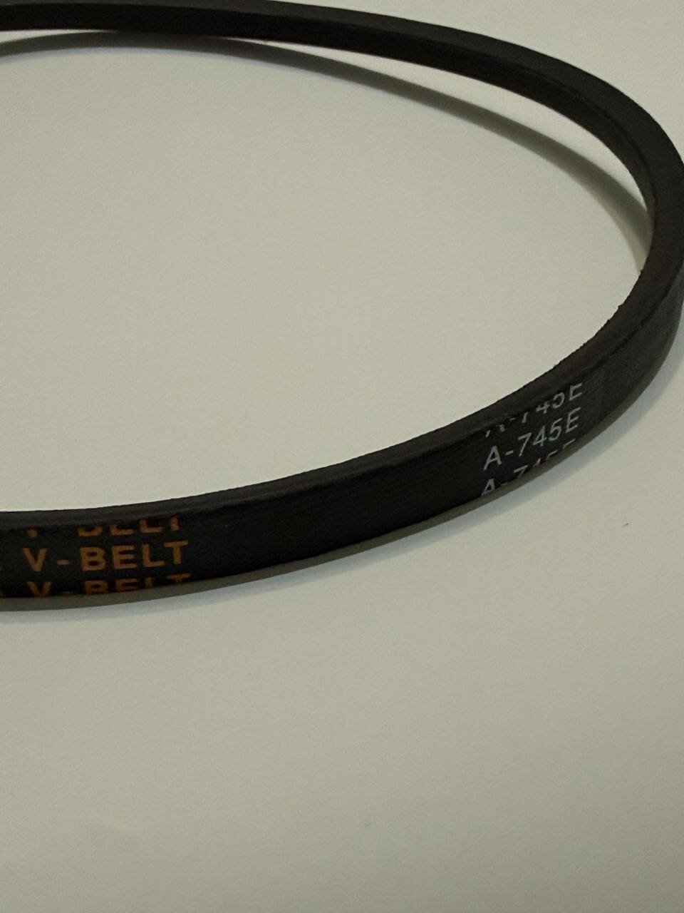 Клиновой ремень V-Belt А-745Е для стиральных машин, резина — фото 1