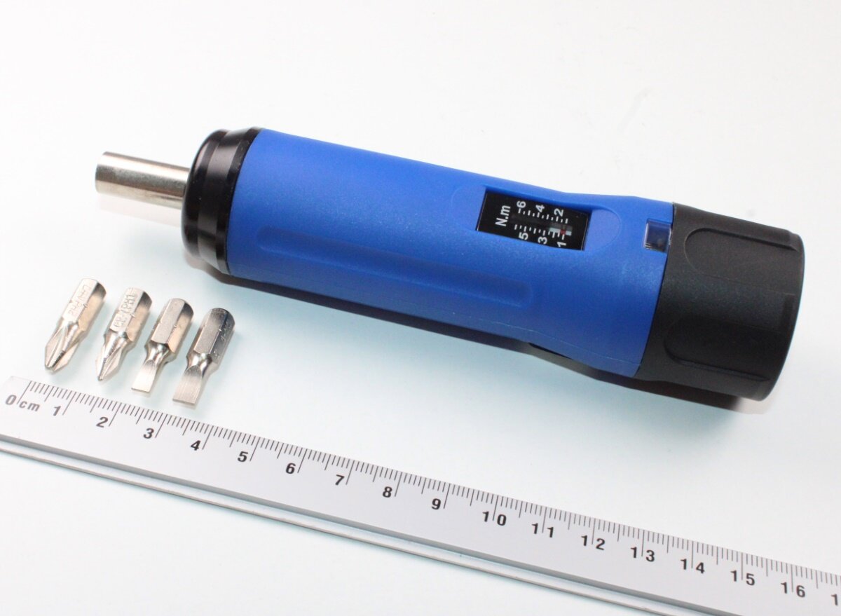 Отвертка регулируемая, динамометрическая ЗУБР Профессионал 1 - 6 Нм