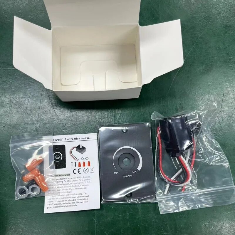 Диммер Dawndesslo 12В для светодиодных лент