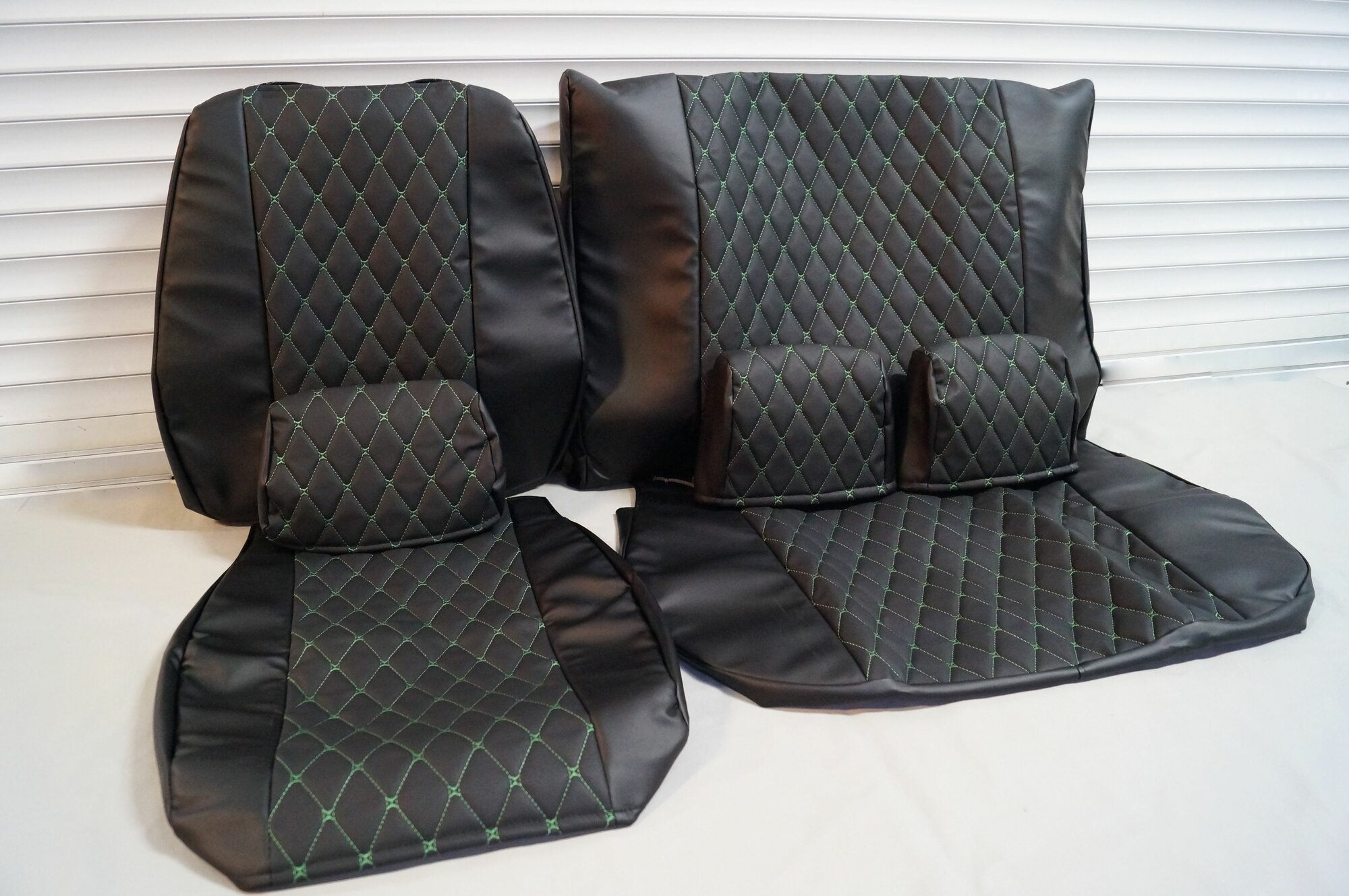 Чехлы на сиденья для автомобилей ГНекст, зеленый