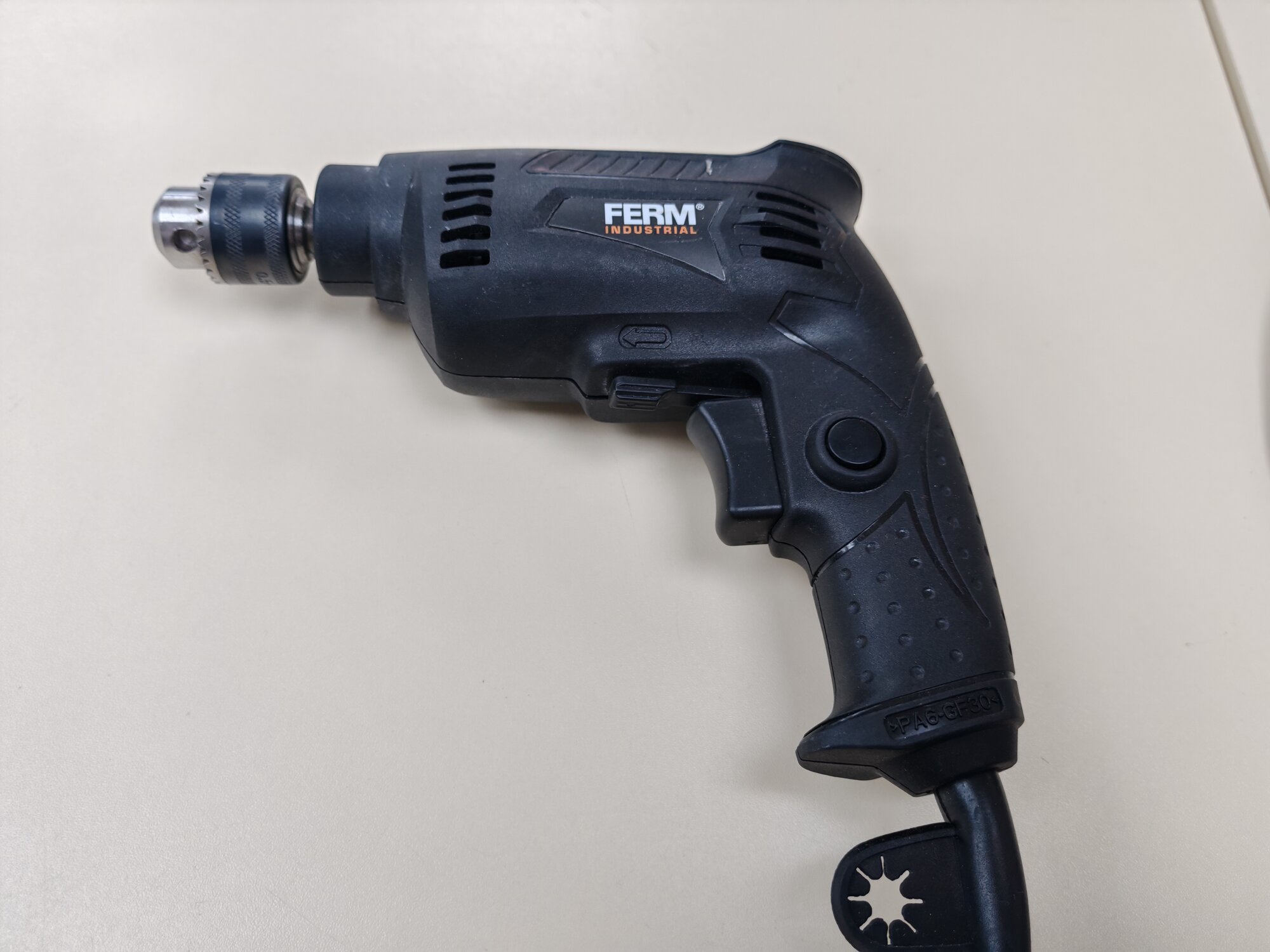 Дрель безударная FERM PDM1047P Б/У уценка