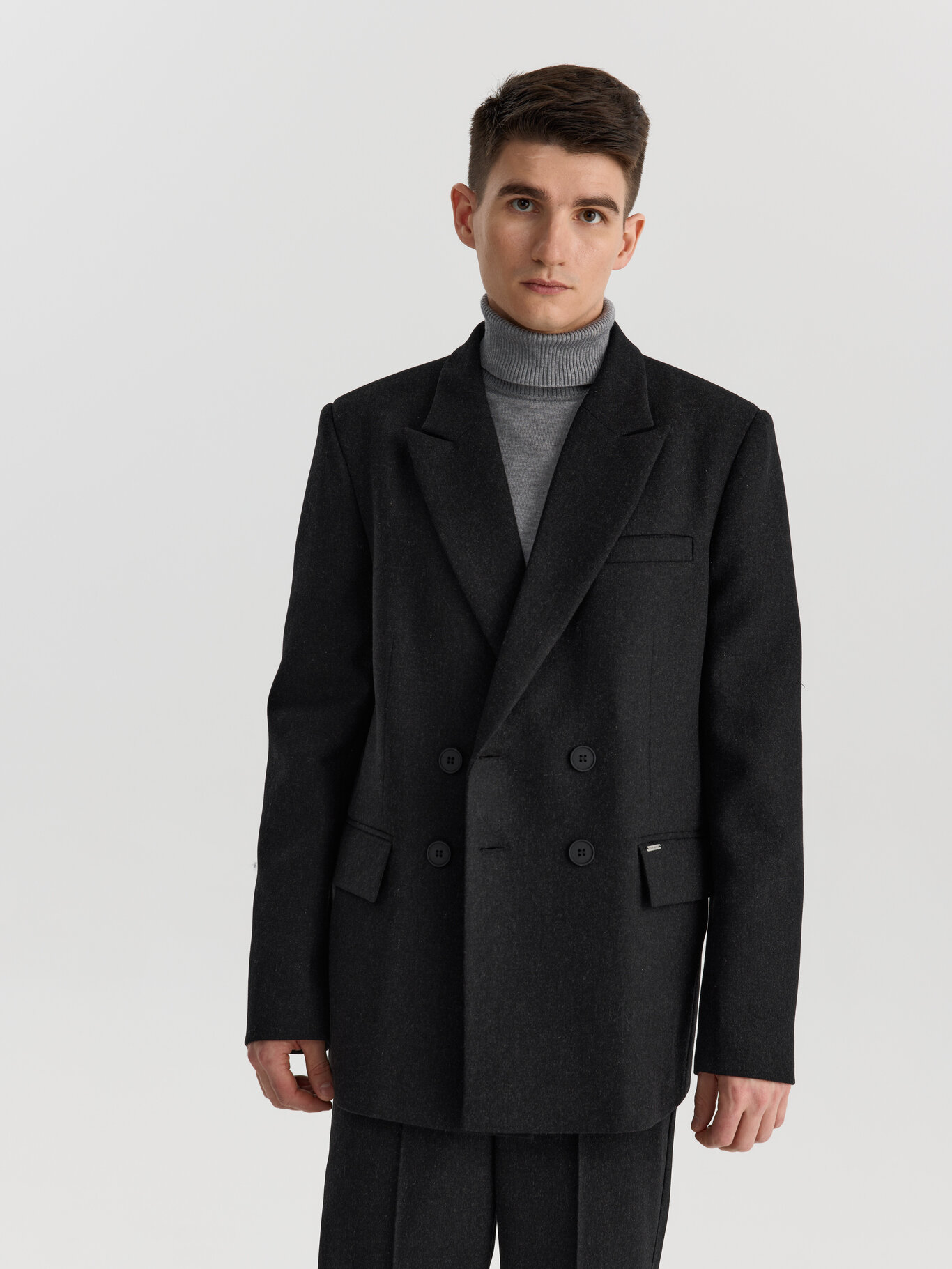 Пиджак Двубортный из шерсти прямого кроя