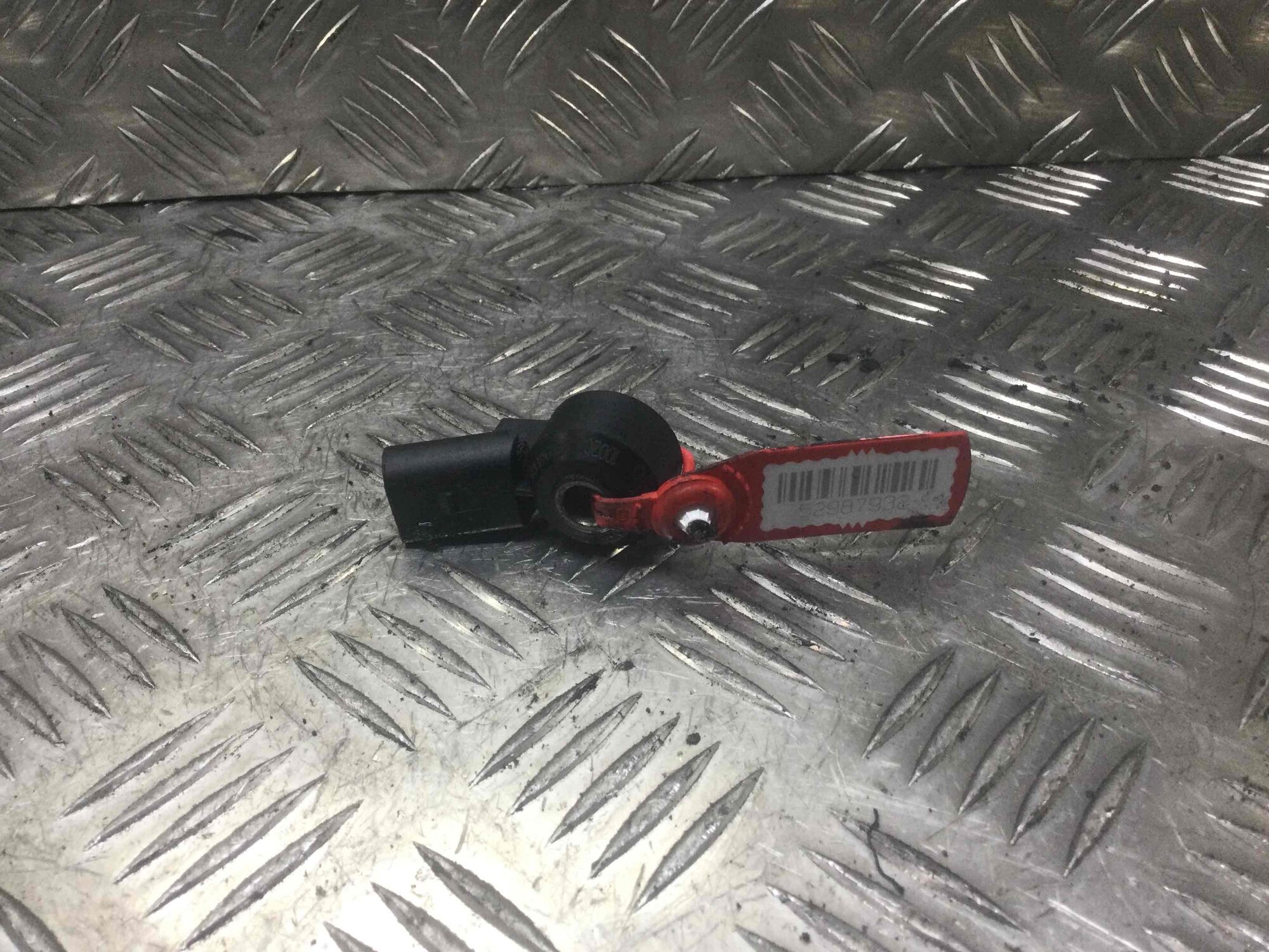 Б/У Датчик детонации Volkswagen Passat B5+ [рестайлинг] (2000-2005) 2002 г.