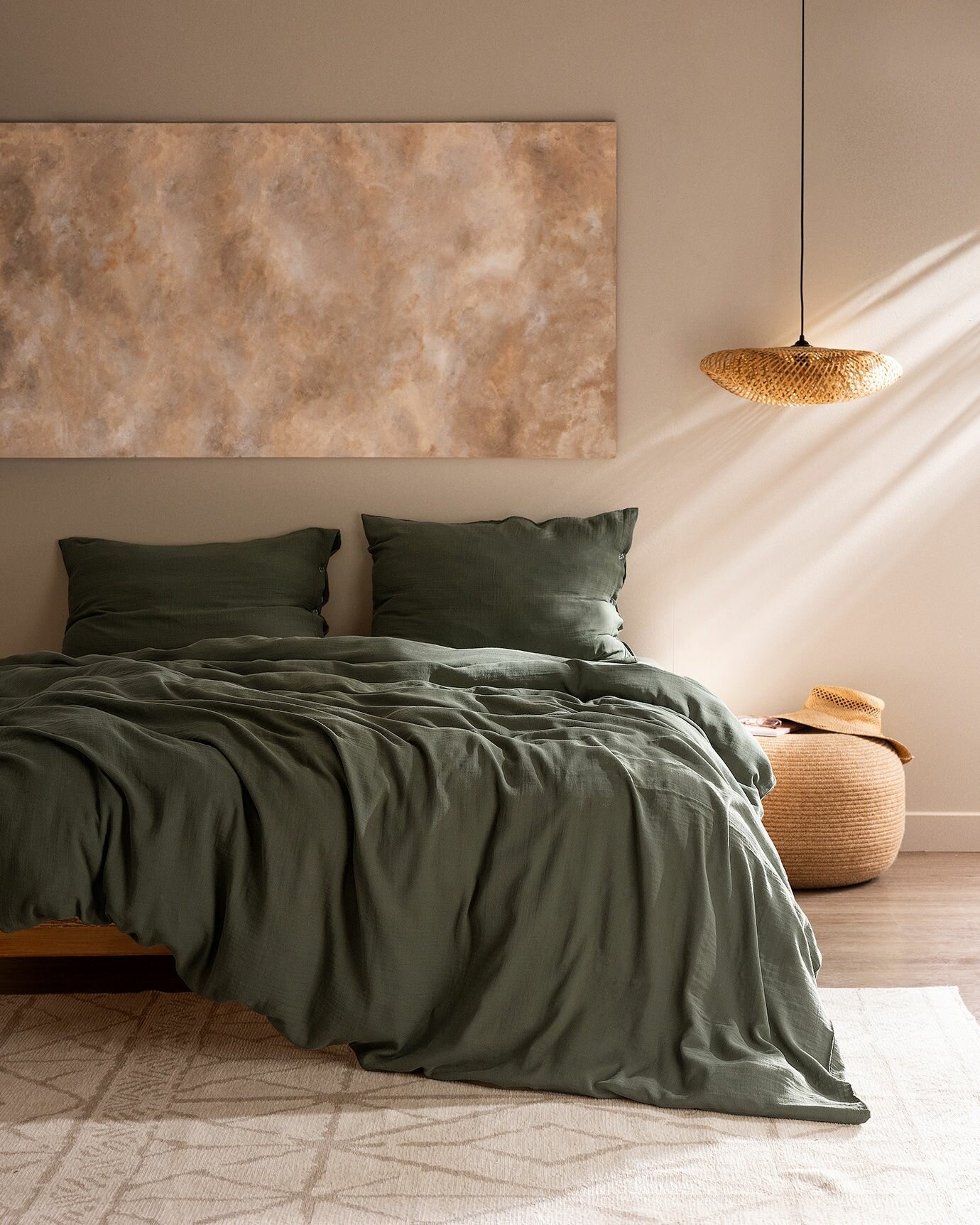 Постельное белье 2 спальное, евро. Пододеяльник 200х220 + 2 наволочки 50х70 + простынь на резинке 160х200. Цвет: Хаки