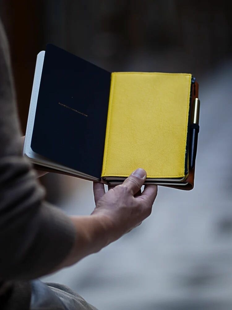 Louise Carmen Портфолио Portfolio Jack (M) - цвет Neon